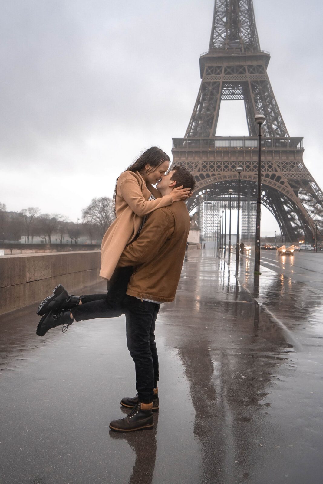 Les Meilleures Poses Photo De Couple | BAGRADA PHOTOS